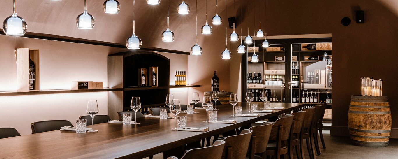 Biergarten, Weinkeller, Bar - Restaurant Löwengarten – Rorschach, Bodensee